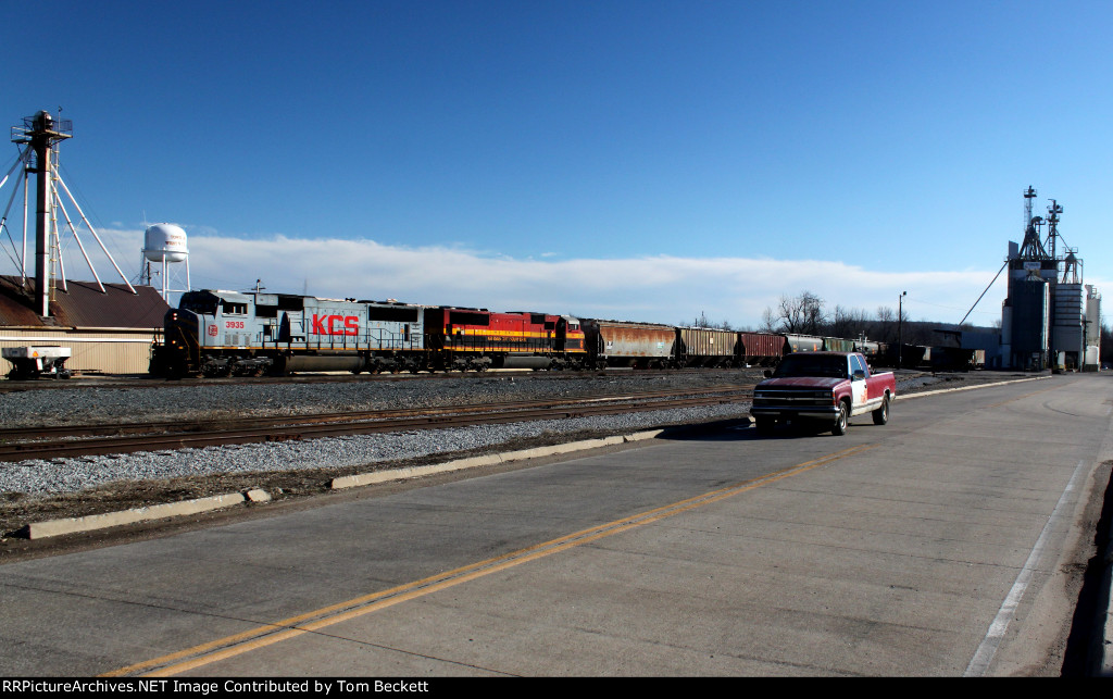 Nortbound past the mills